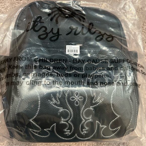 Itzy Ritzy | Bags | Itzy Ritzy Mini Plus Nash | Poshmark